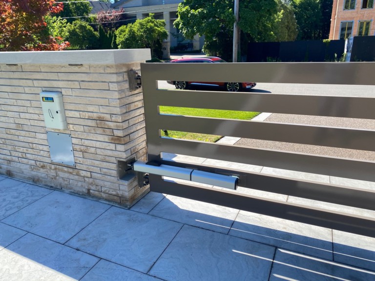 INDUSTRIAL GATES - All-Rite Doors